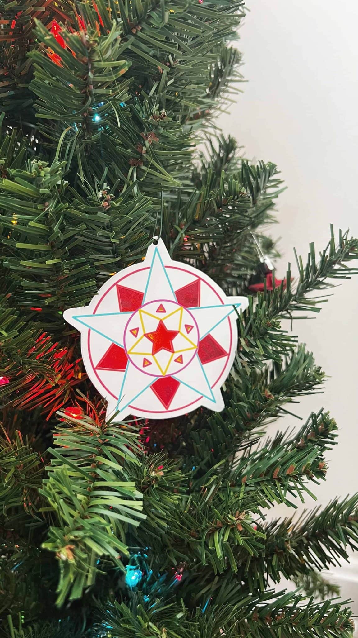 How to Make a Philippine Parol Christmas Ornament - The Global ...